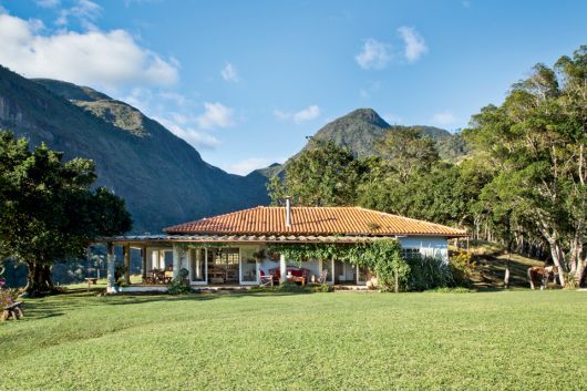 Casas na Roça / Rurais: 40 projetos simples, lindos e inspiradores!