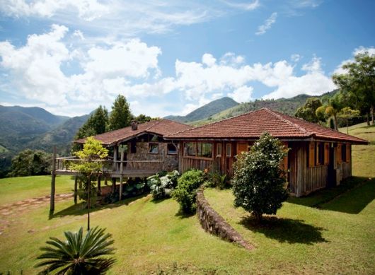 Casas na Roça / Rurais: 40 projetos simples, lindos e inspiradores!