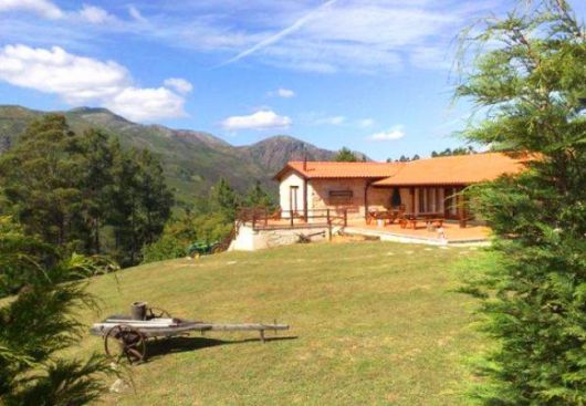 Casas na Roça / Rurais: 40 projetos simples, lindos e inspiradores!