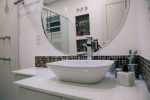 Espelho Bisotado / Bisotê – 64 Fotos e Dicas para uma Decoração Luxo!