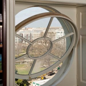 Janela Redonda: +64 Modelos Lindos e Dicas de Decoração!